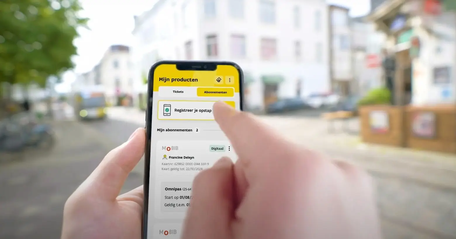 De Lijn lanceert 'Digitaal opstappen' voor abonnees - TechPulse